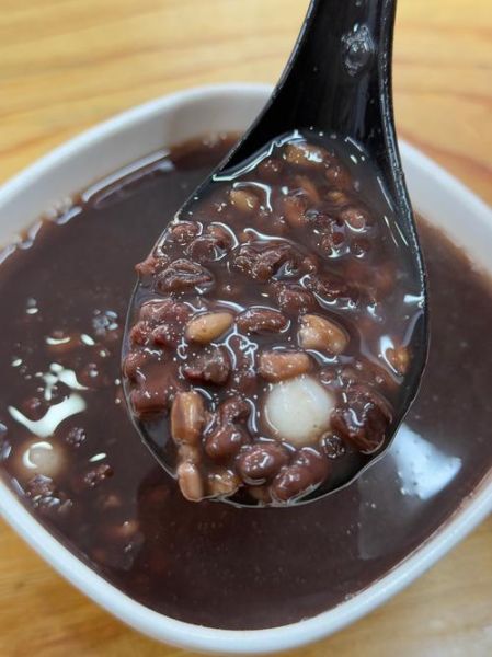 鸭血汤怎么煮才正宗_正宗鸭血汤做法步骤-第1张图片-山城妙识 鸭血汤怎么煮才正宗_正宗鸭血汤做法步骤-第1张图片-山城妙识