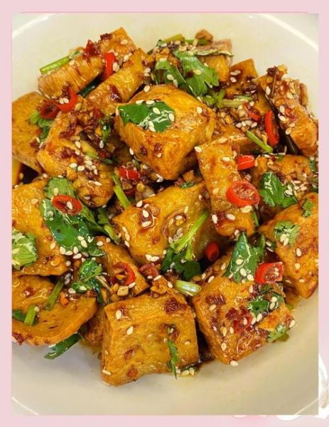 炸豆腐怎么做好吃_炸豆腐外酥里嫩的秘诀-第1张图片-山城妙识 炸豆腐怎么做好吃_炸豆腐外酥里嫩的秘诀-第1张图片-山城妙识