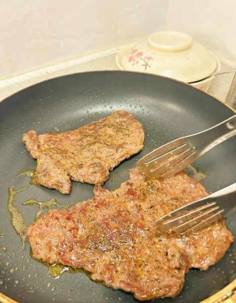 黑椒牛排怎么做才嫩_黑椒牛排腌制多久最好-第3张图片-山城妙识