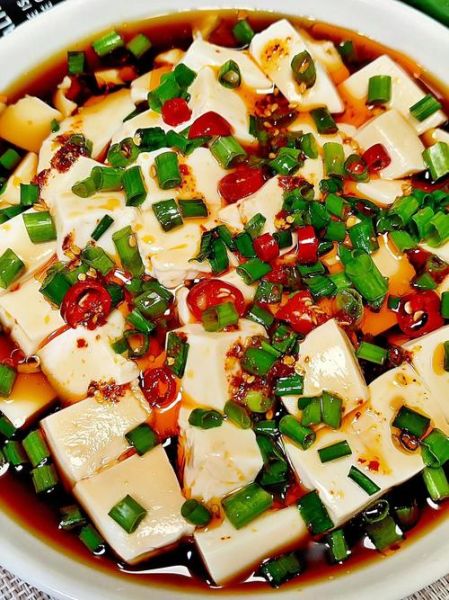 豆腐凉拌有几种做法_家常凉拌豆腐怎么做-第1张图片-山城妙识