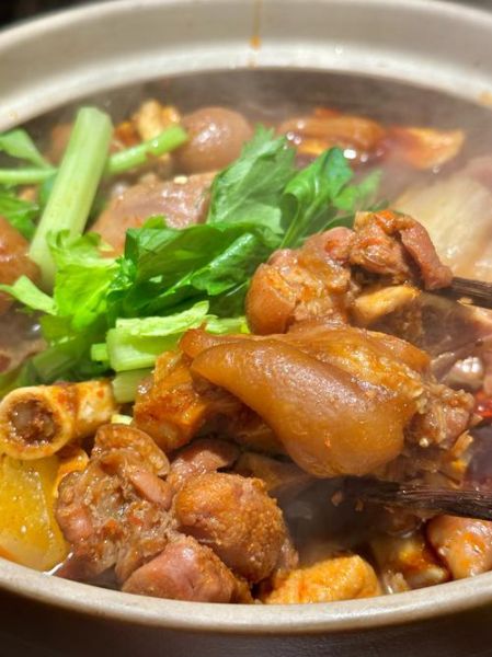 猪脚排骨汤锅怎么做_猪脚排骨汤锅做法大全-第1张图片-山城妙识 猪脚排骨汤锅怎么做_猪脚排骨汤锅做法大全-第1张图片-山城妙识