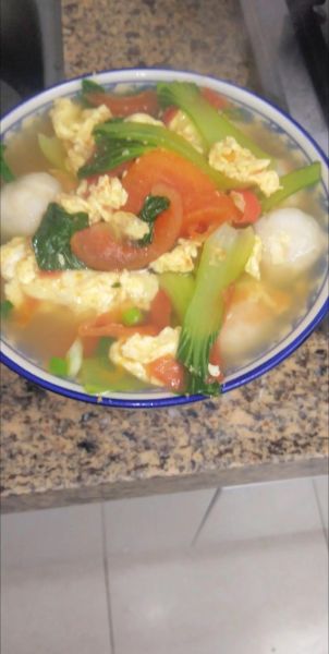 青菜鱼丸汤的做法_鱼丸汤怎么煮才嫩-第1张图片-山城妙识 青菜鱼丸汤的做法_鱼丸汤怎么煮才嫩-第1张图片-山城妙识