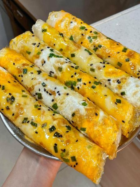 鸡蛋饼怎么做好吃_鸡蛋饼的做法大全图解-第2张图片-山城妙识 鸡蛋饼怎么做好吃_鸡蛋饼的做法大全图解-第2张图片-山城妙识