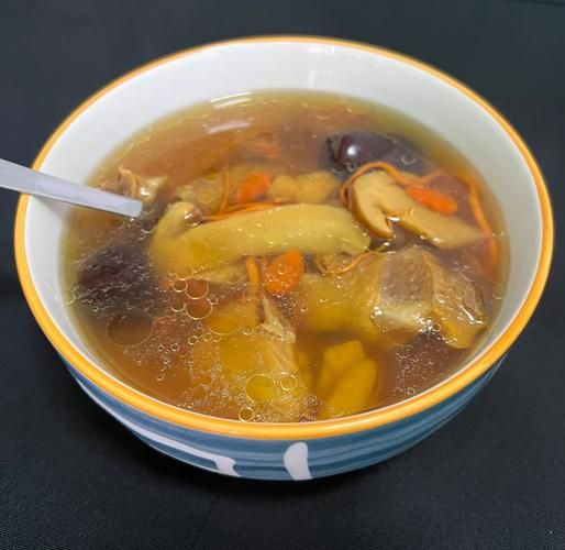 虫草花炖鸡汤的做法_孕妇能喝吗-第2张图片-山城妙识 虫草花炖鸡汤的做法_孕妇能喝吗-第2张图片-山城妙识