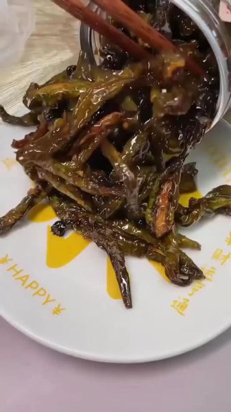 晒干的辣椒怎么做辣椒酱_自制辣椒酱详细步骤-第2张图片-山城妙识 晒干的辣椒怎么做辣椒酱_自制辣椒酱详细步骤-第2张图片-山城妙识