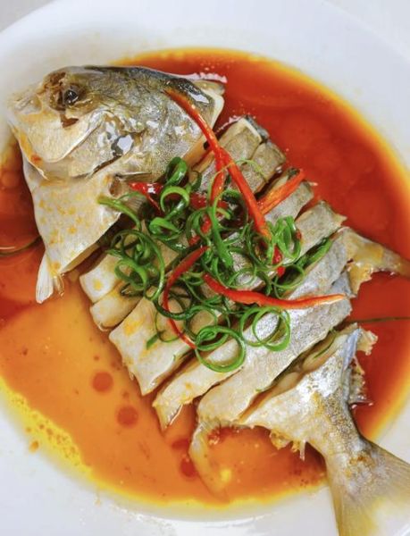 鲳鱼蒸几分钟_清蒸鲳鱼最佳时间-第1张图片-山城妙识