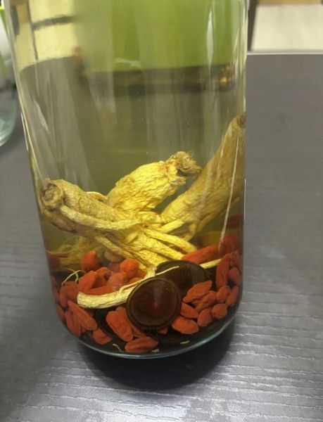 鹿茸泡酒用什么药材_鹿茸泡酒配方比例-第1张图片-山城妙识 鹿茸泡酒用什么药材_鹿茸泡酒配方比例-第1张图片-山城妙识