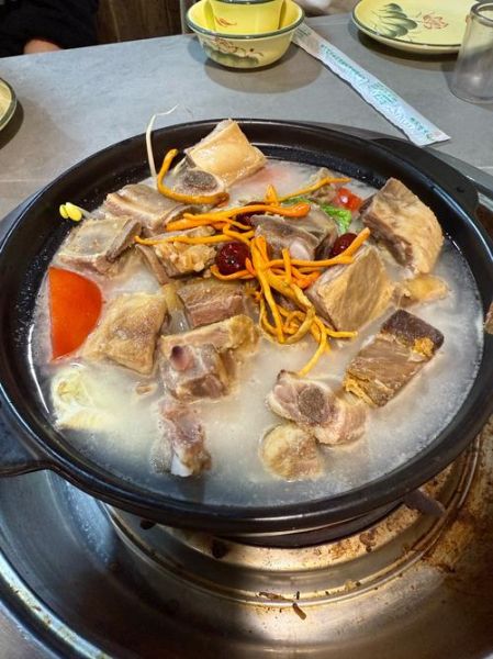 腊排骨火锅蘸料怎么调_腊排骨火锅蘸料配方-第1张图片-山城妙识