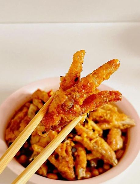 粤菜蒸凤爪怎么做_蒸凤爪为什么软糯脱骨-第1张图片-山城妙识