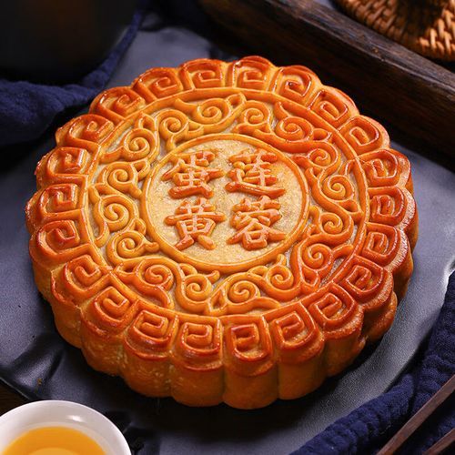 莲蓉蛋黄月饼好吃吗_莲蓉蛋黄月饼口感特点-第3张图片-山城妙识 莲蓉蛋黄月饼好吃吗_莲蓉蛋黄月饼口感特点-第3张图片-山城妙识