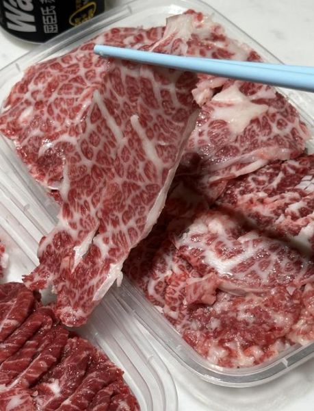 雪花牛肉是什么牛_雪花牛肉是哪种牛-第1张图片-山城妙识 雪花牛肉是什么牛_雪花牛肉是哪种牛-第1张图片-山城妙识