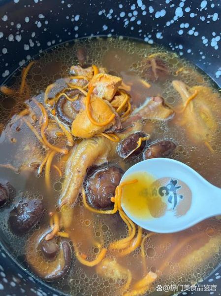 香茹炖鸡汤的做法_香茹炖鸡汤的功效-第2张图片-山城妙识