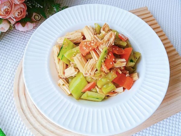 腐竹和什么凉拌好吃_腐竹凉拌最佳搭配-第3张图片-山城妙识 腐竹和什么凉拌好吃_腐竹凉拌最佳搭配-第3张图片-山城妙识