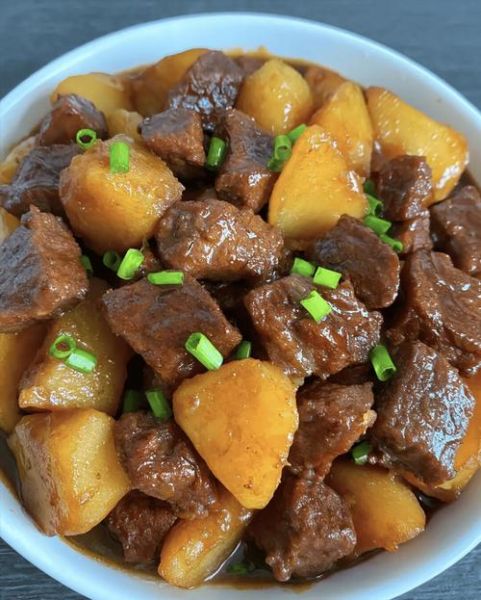 土豆烧牛肉怎么做才软烂入味_土豆烧牛肉用牛腩还是牛肋条-第3张图片-山城妙识 土豆烧牛肉怎么做才软烂入味_土豆烧牛肉用牛腩还是牛肋条-第3张图片-山城妙识