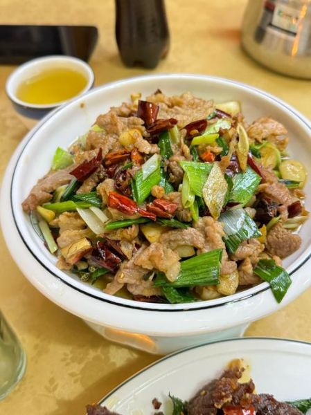 牛肉干巴怎么做好吃_家常牛肉干巴做法大全-第2张图片-山城妙识 牛肉干巴怎么做好吃_家常牛肉干巴做法大全-第2张图片-山城妙识