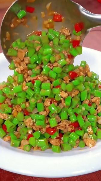 肉末豆角怎么炒好吃_肉末豆角的做法大全-第3张图片-山城妙识