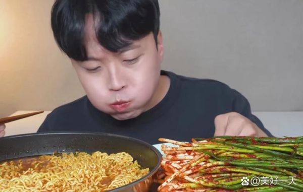 韩国美食主播怎么赚钱_韩国吃播收入揭秘-第2张图片-山城妙识 韩国美食主播怎么赚钱_韩国吃播收入揭秘-第2张图片-山城妙识