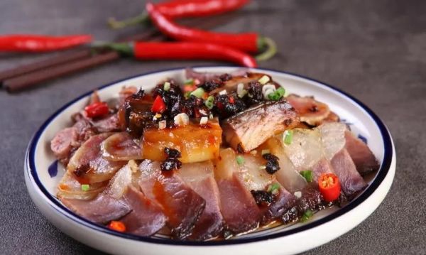 腊味合蒸怎么做_腊味合蒸正宗做法-第1张图片-山城妙识 腊味合蒸怎么做_腊味合蒸正宗做法-第1张图片-山城妙识