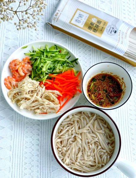 鸡丝凉面热量高吗_减肥能吃吗-第3张图片-山城妙识