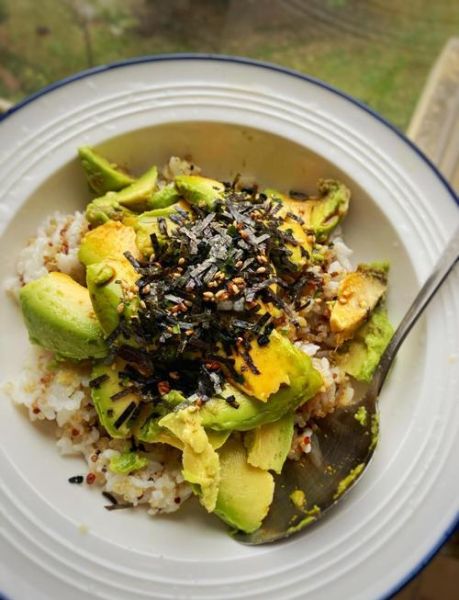 鱼松饭怎么做好吃_鱼松饭的做法窍门-第1张图片-山城妙识