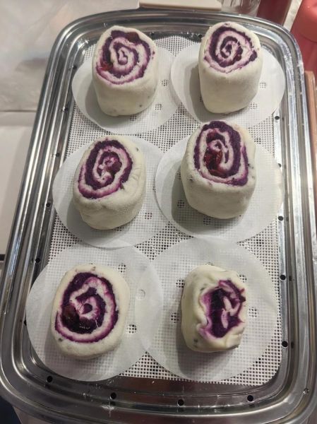 紫薯花卷怎么蒸才松软_紫薯花卷做法详细步骤-第2张图片-山城妙识 紫薯花卷怎么蒸才松软_紫薯花卷做法详细步骤-第2张图片-山城妙识