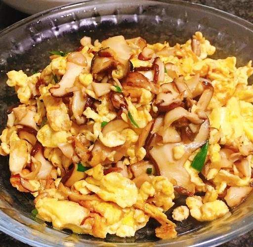 香菇炒鸡蛋热量高吗_香菇炒鸡蛋营养价值-第2张图片-山城妙识
