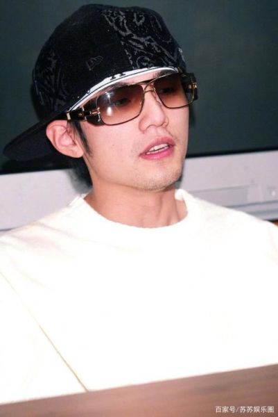 香草吧噗歌词含义_周杰伦这首歌讲了什么-第3张图片-山城妙识