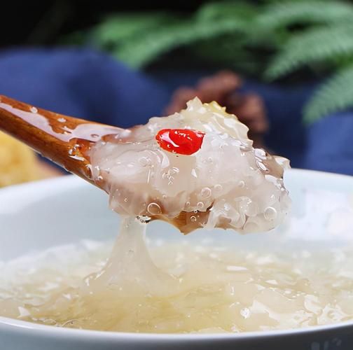 银耳汤怎么煮粘稠_银耳汤煮多久才出胶-第3张图片-山城妙识 银耳汤怎么煮粘稠_银耳汤煮多久才出胶-第3张图片-山城妙识