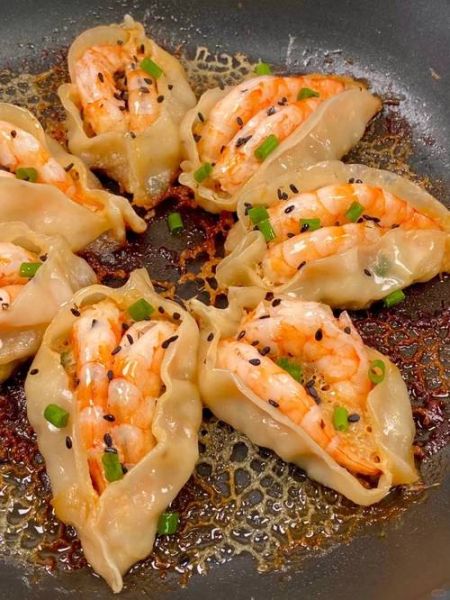 锅贴怎么做_锅贴怎么煎才酥脆-第3张图片-山城妙识 锅贴怎么做_锅贴怎么煎才酥脆-第3张图片-山城妙识