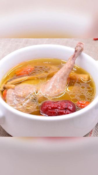 鸽子汤图片大全_鸽子汤怎么炖最营养-第2张图片-山城妙识 鸽子汤图片大全_鸽子汤怎么炖最营养-第2张图片-山城妙识