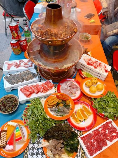 铜火锅涮羊肉怎么做_铜火锅涮羊肉用什么部位最好-第3张图片-山城妙识