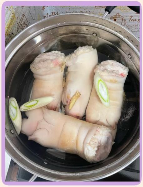 酱猪蹄的家常做法步骤_猪蹄怎么炖软烂不腥-第3张图片-山城妙识 酱猪蹄的家常做法步骤_猪蹄怎么炖软烂不腥-第3张图片-山城妙识