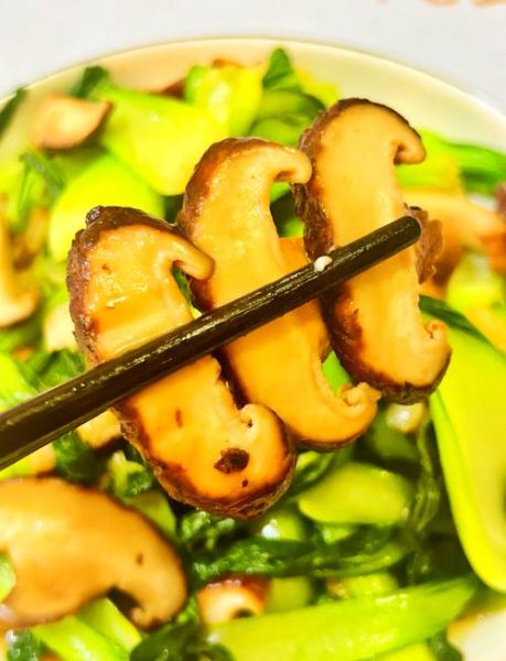 香菇油菜热量是多少_减脂能吃吗-第1张图片-山城妙识