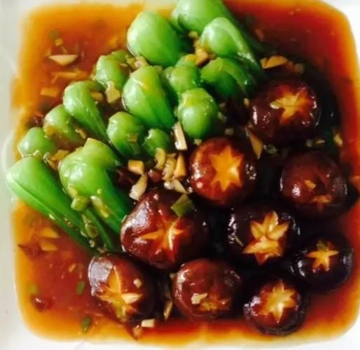 鲜香菇油菜怎么做_香菇油菜焯水还是不焯水-第1张图片-山城妙识