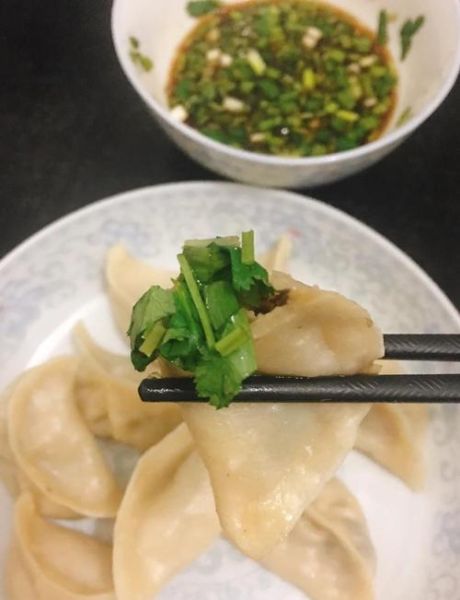 香菇三鲜饺子馅怎么做_香菇三鲜饺子馅的配方比例-第2张图片-山城妙识 香菇三鲜饺子馅怎么做_香菇三鲜饺子馅的配方比例-第2张图片-山城妙识