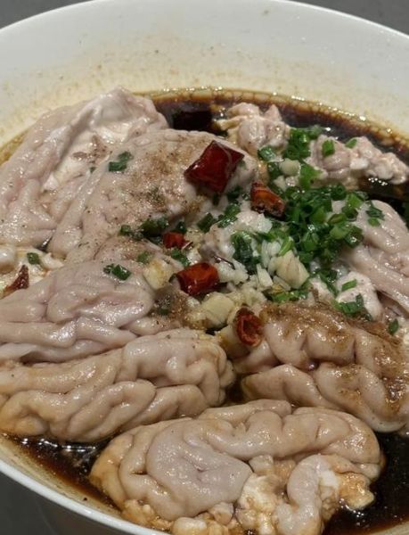 猪脑花的功效与作用_猪脑花的禁忌有哪些-第1张图片-山城妙识 猪脑花的功效与作用_猪脑花的禁忌有哪些-第1张图片-山城妙识