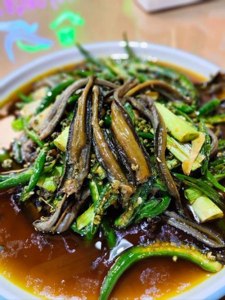 鳝鱼片怎么炒好吃_鳝鱼片的做法大全-第2张图片-山城妙识