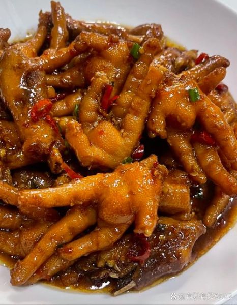 香辣鸡爪怎么做_香辣鸡爪配料有哪些-第2张图片-山城妙识