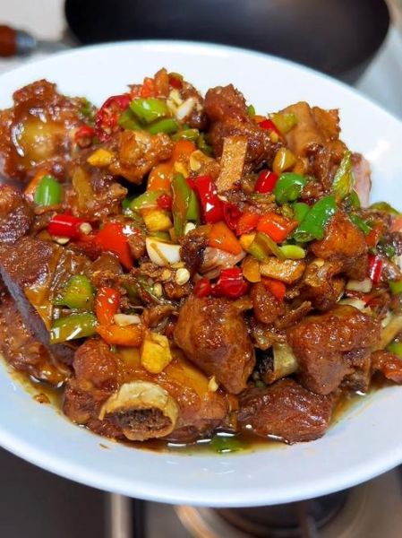 高压锅排骨怎么做好吃又简单_高压锅排骨需要多长时间-第1张图片-山城妙识