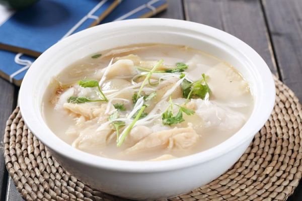 鱼片汤里能放哪些菜_鱼片汤配菜推荐-第2张图片-山城妙识 鱼片汤里能放哪些菜_鱼片汤配菜推荐-第2张图片-山城妙识