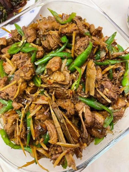 姜爆鸭子怎么做_正宗川菜姜爆鸭子做法-第2张图片-山城妙识 姜爆鸭子怎么做_正宗川菜姜爆鸭子做法-第2张图片-山城妙识