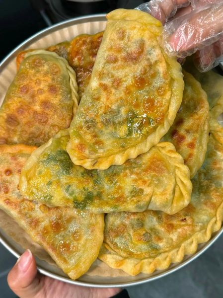 韭菜盒子怎么和面才酥脆_韭菜盒子用什么面粉最好-第2张图片-山城妙识 韭菜盒子怎么和面才酥脆_韭菜盒子用什么面粉最好-第2张图片-山城妙识