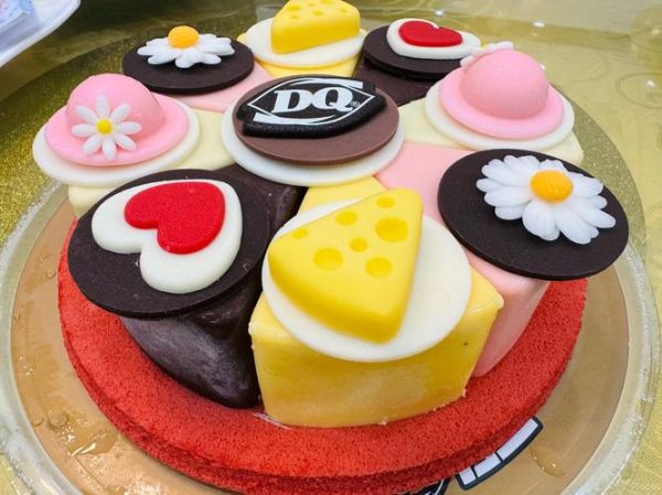 冰淇淋蛋糕哪个牌子好吃_冰淇淋蛋糕多少钱-第3张图片-山城妙识