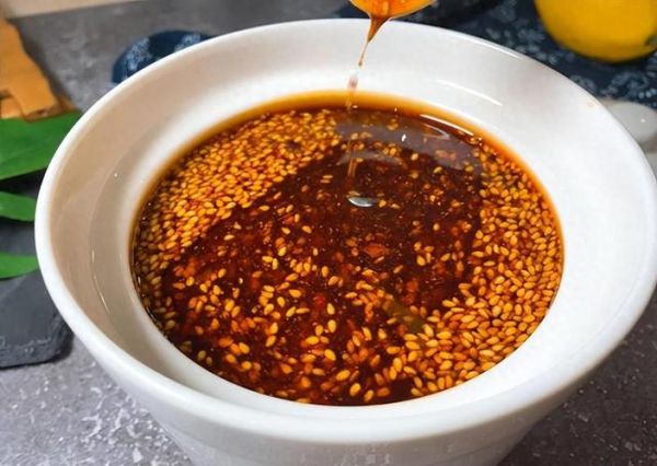 辣椒油怎么炸才香_辣椒油用什么油最好-第3张图片-山城妙识