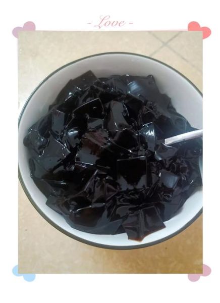 龟苓膏和凉粉的区别_哪个更适合夏天吃-第1张图片-山城妙识