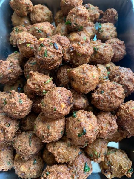 豆腐丸子怎么做_家常豆腐丸子做法大全-第3张图片-山城妙识