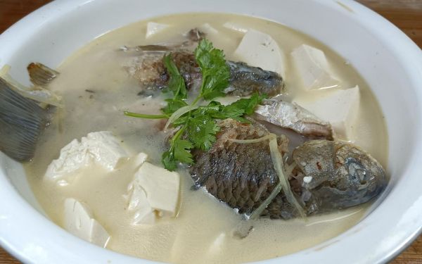 鸡汤炖豆腐怎么做_鸡汤炖豆腐需要焯水吗-第2张图片-山城妙识