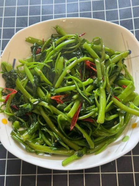 青菜小炒怎么炒好吃_家常青菜小炒菜谱大全-第3张图片-山城妙识
