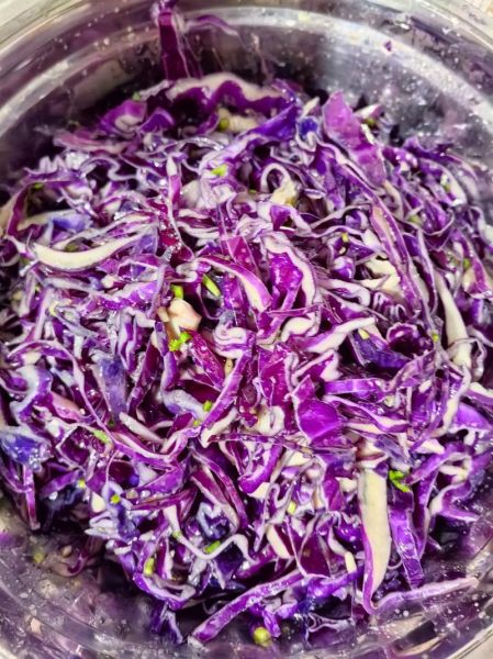 紫色洋白菜怎么炒好吃_紫色洋白菜凉拌做法-第1张图片-山城妙识 紫色洋白菜怎么炒好吃_紫色洋白菜凉拌做法-第1张图片-山城妙识
