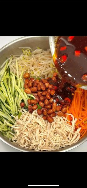 麻辣鸡丝凉面怎么做_鸡丝凉面热量高吗-第3张图片-山城妙识 麻辣鸡丝凉面怎么做_鸡丝凉面热量高吗-第3张图片-山城妙识